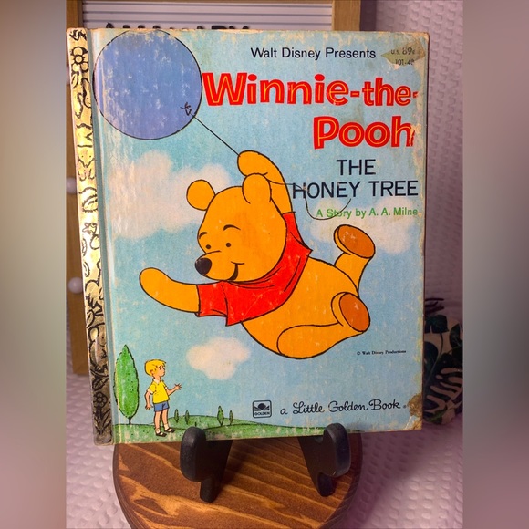 Disney | Other | Vintage A Little Golden Book Winnie The Pooh And The ...